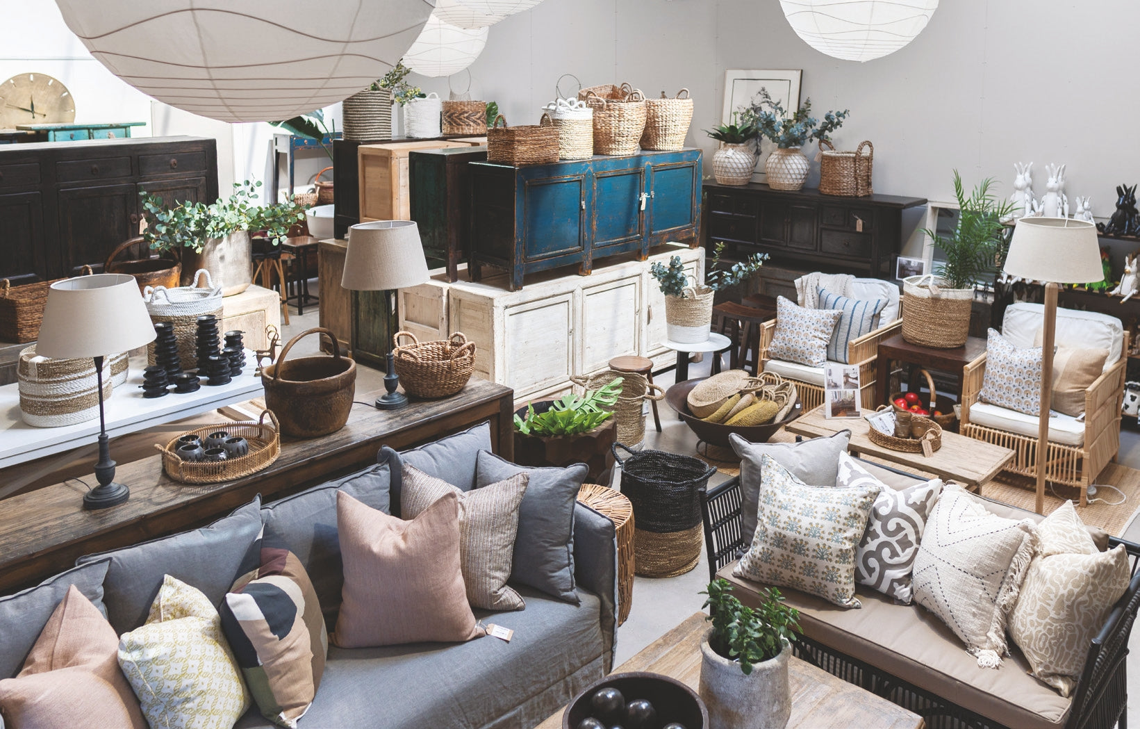 QT Magazine - Summer Issue – Brown & Home